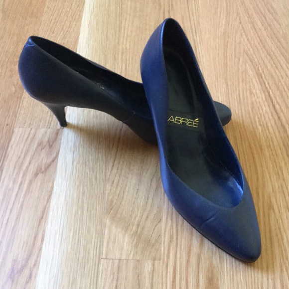 Sabree | Shoes | Vintage Sabree Navy Blue Heels Size 6 | Poshmark